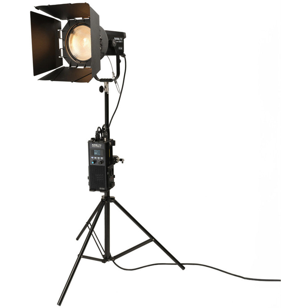Nanlite Forza 500B II Bi-Color LED Spotlight with FL-20G Fresnel and ...